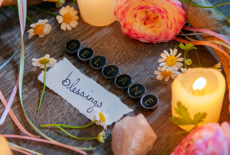 7 Easy Money Drawing Rituals That Make Bank